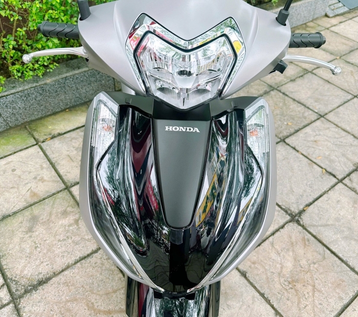 Bảng giá xe Honda LEAD 2026 giữa tháng 12/2025 giảm cực mạnh: Dân tình săn đón hơn Vision và SH Mode